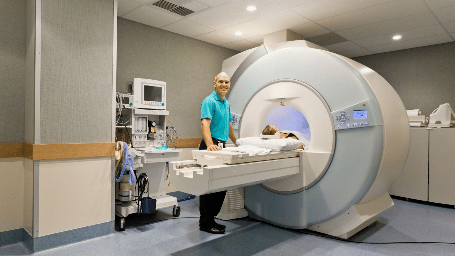 CT Scan vs MRI: What's the Difference?